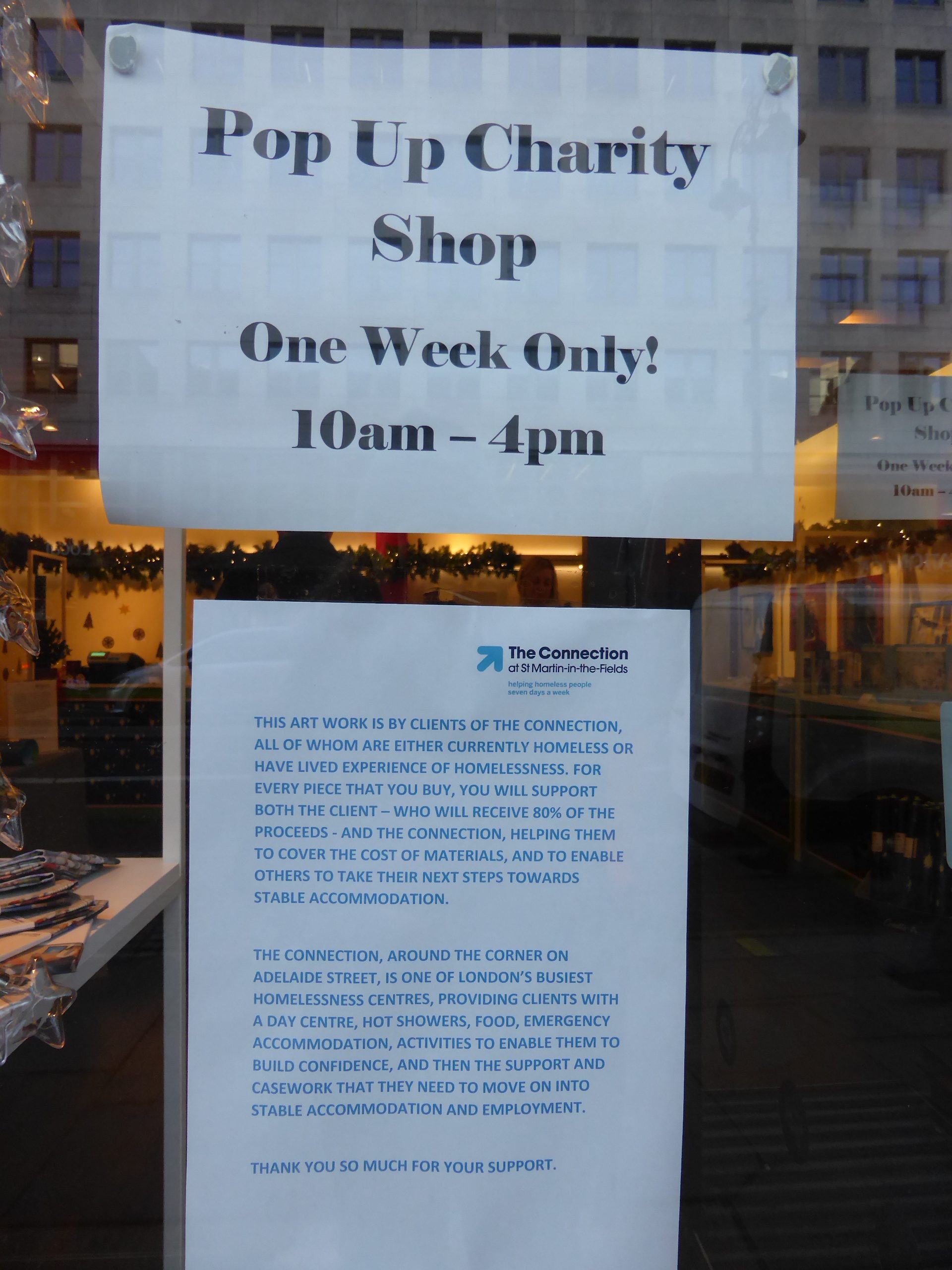 The Strand is ready for Christmas - Strandlines